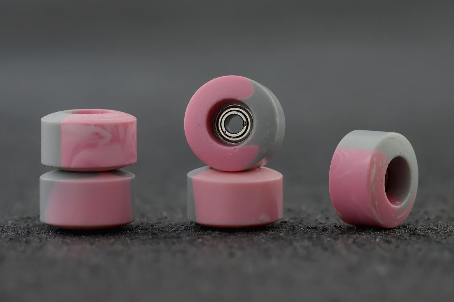 illPill Fingerboard Wheels - Pink/Grey Street Shape