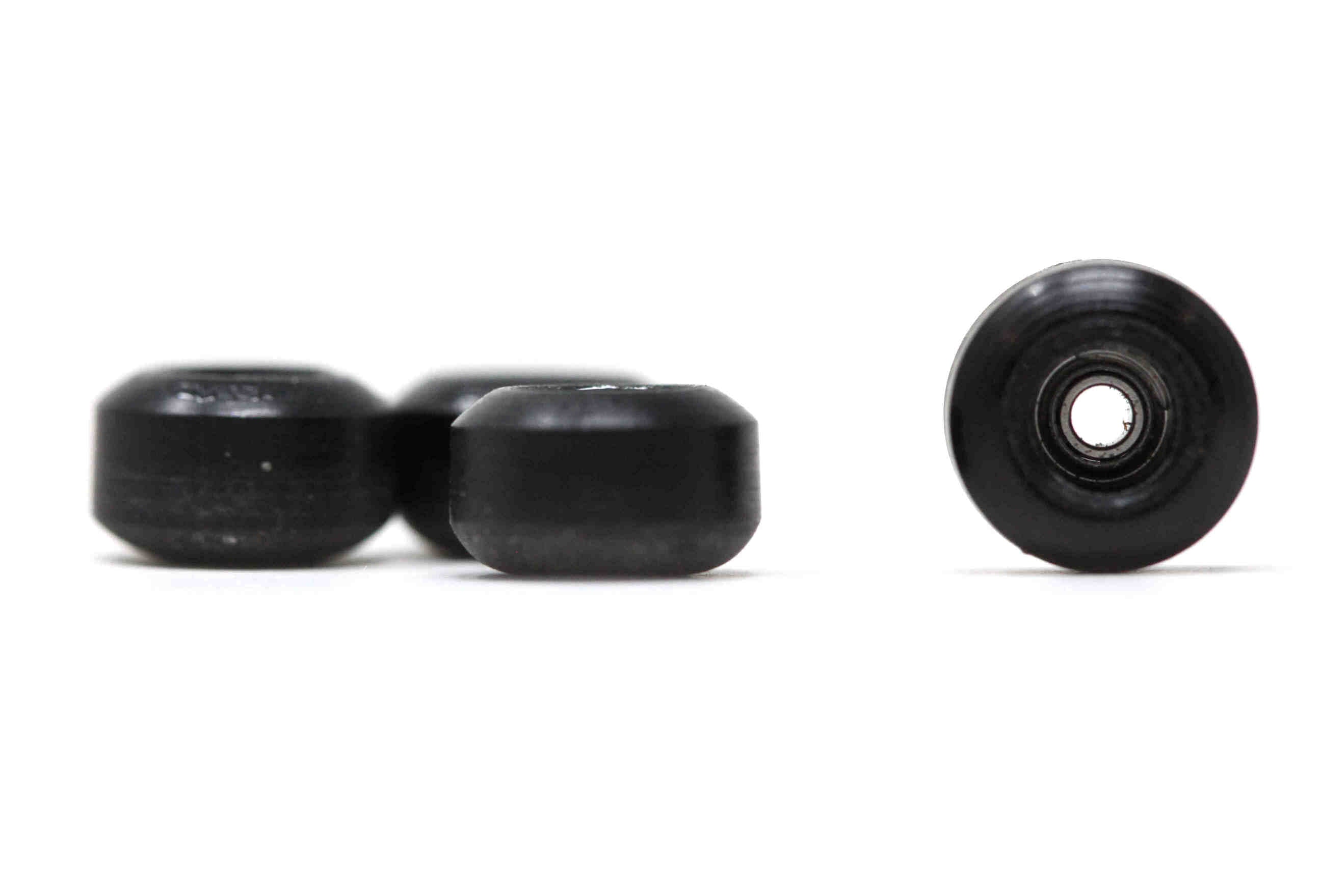 Elastico - Black Urethane Wheels (70D Street Shape) | Skull Fingerboards