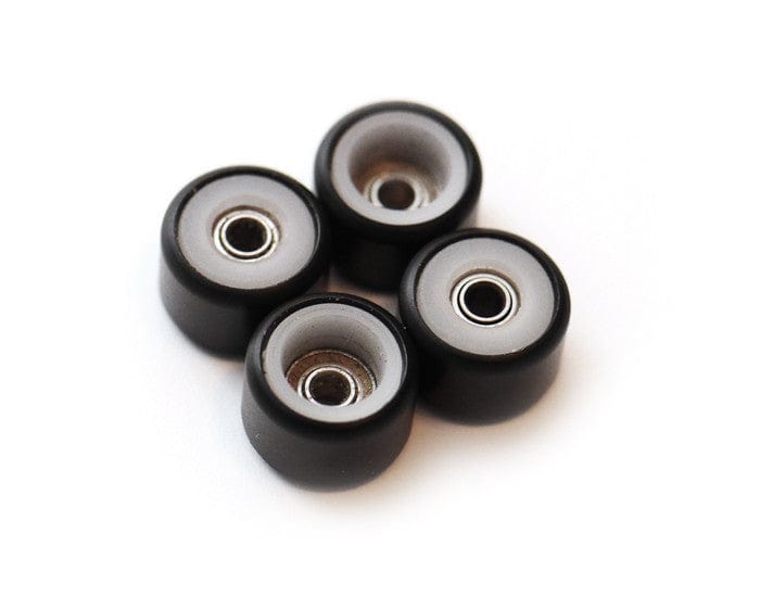 Flatface Dual Durometer Bearing Wheels - White/Black | Skull Fingerboards